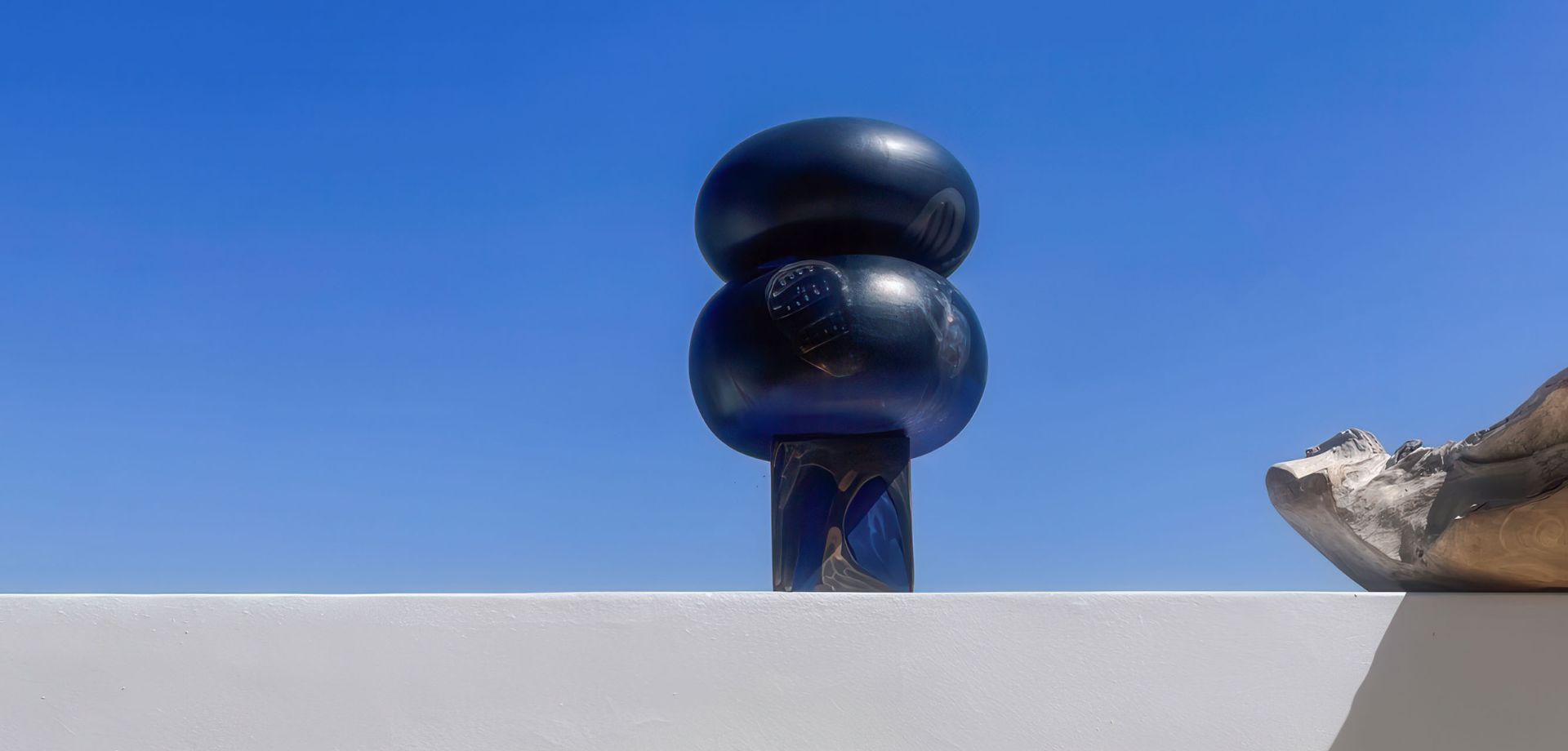 “Traces and Maps”: Vasso Trigga transforms the Hydra's landscape into a ...
